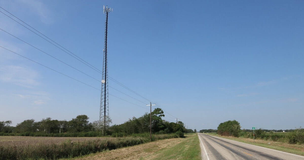 Law enforcement can track cell phones in real time without warrant ...